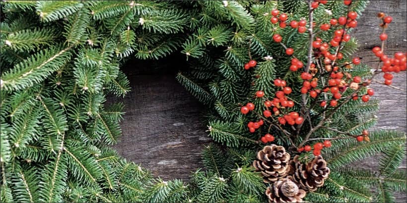 How To Create A Homemade Wreath - Chelsea Green Publishing